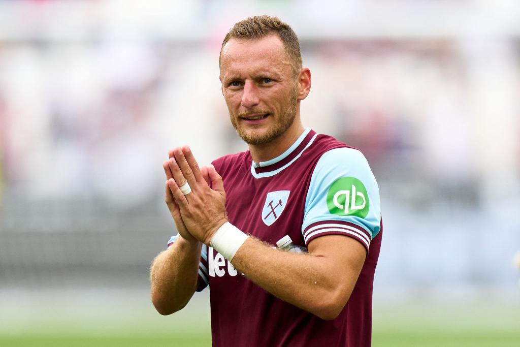 "Sad to see" | Vladimir Coufal could leave West Ham in January - The ...