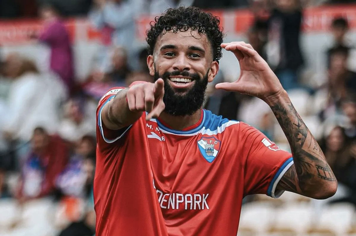 “In time for Wolves” | ExWHUEmployee | West Ham hope to complete ...